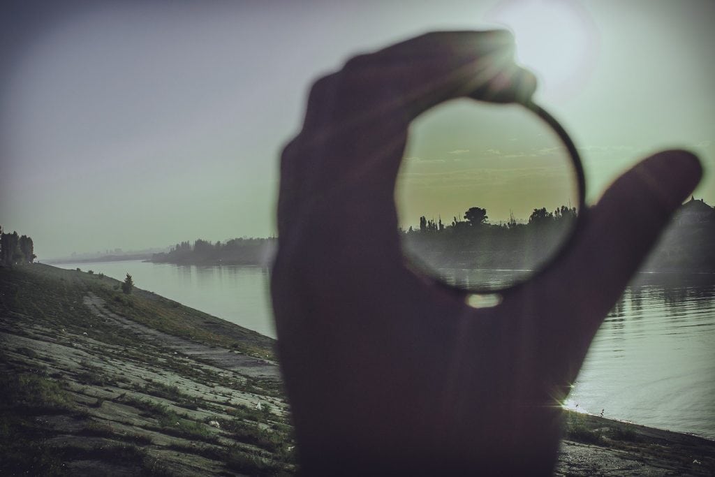 Polarizing Lens: An Essential Fall Photo Tool - Snap & Sell Photo Club